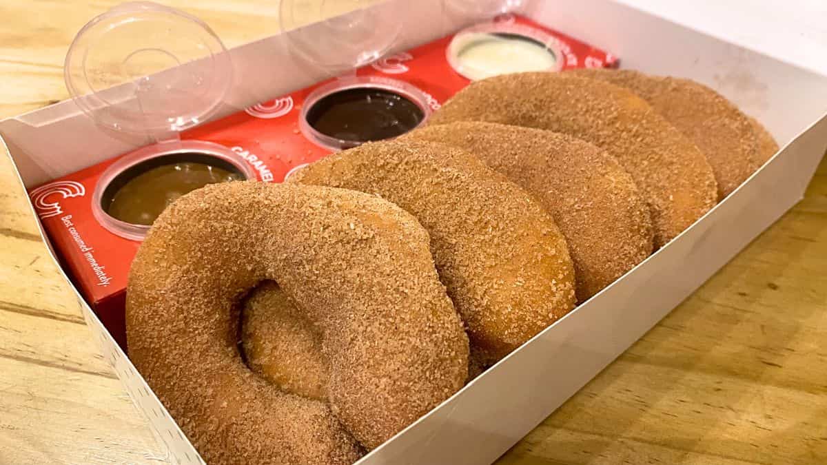 Krispy Kreme Philippines Menu – Doughnuts & Drinks You’ll Love!
